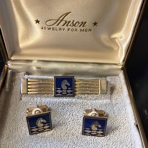 Anson | Accessories | Vintage Mens Tie Clip And Match Cuff Links Set By ...